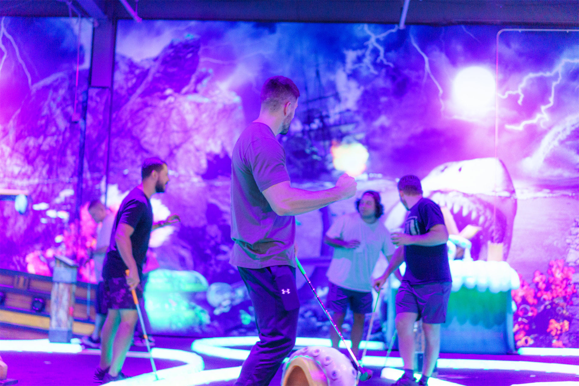 Elev8 Fun - Mini-Golf