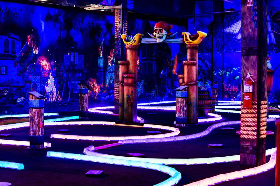 Elev8 Fun - Mini-Golf