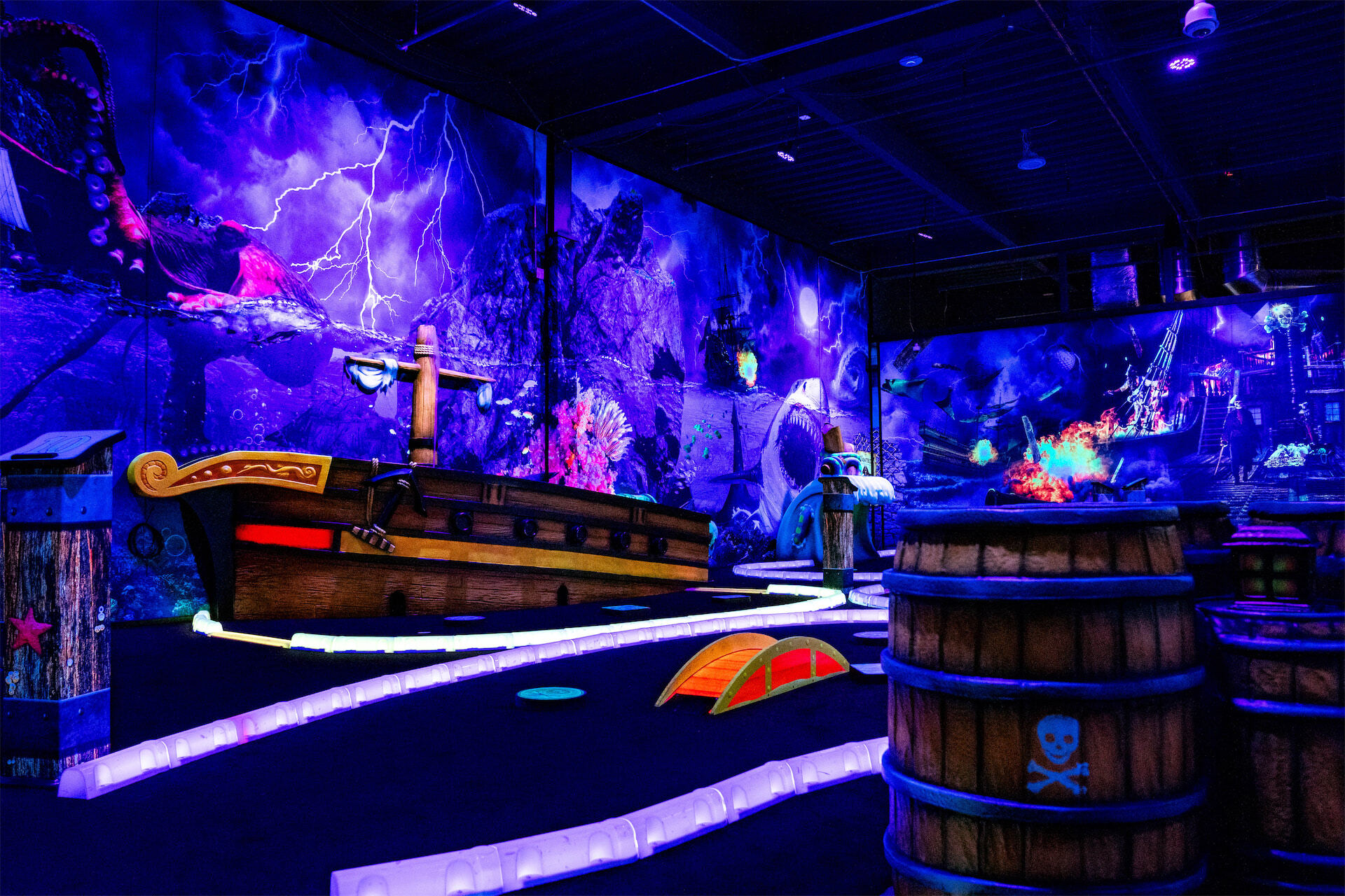 Elev8 Fun - Mini-Golf