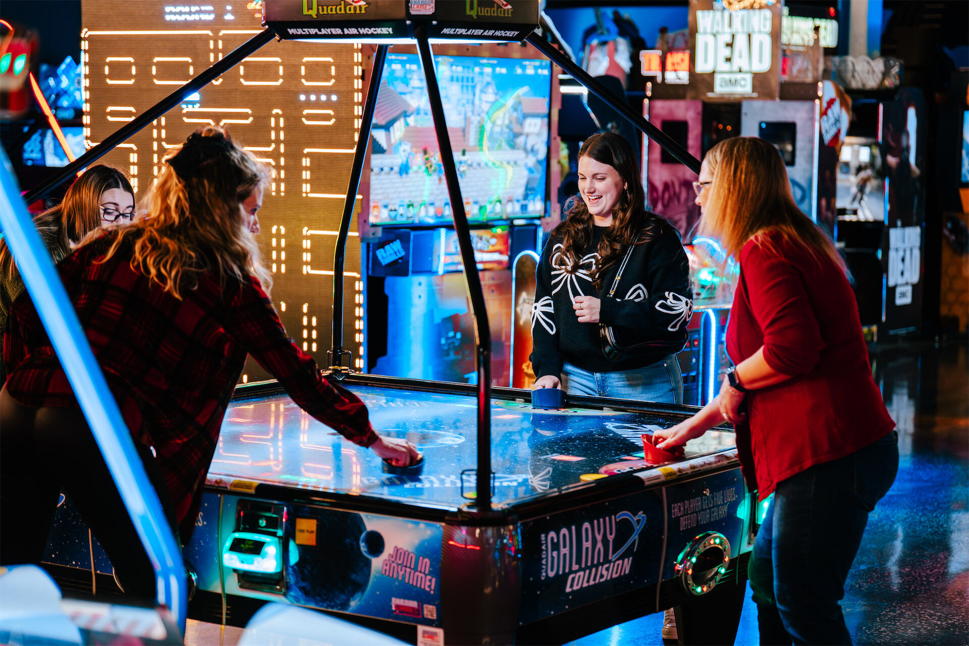 Elev8 Fun Indoor Adventure Park - Arcade